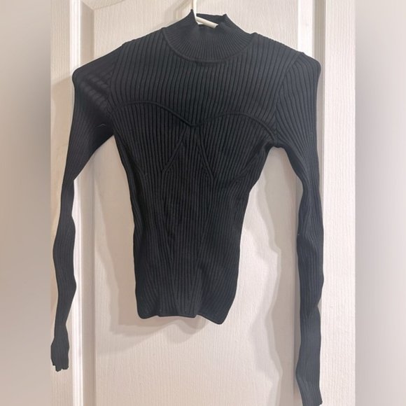 Zara | Tops | Zara Bodycon Long Sleeve | Poshmark